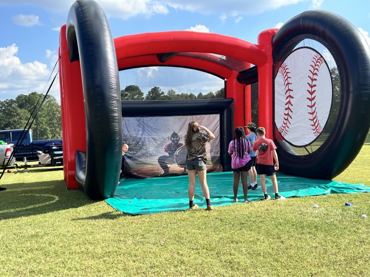 Extreme Fun Company, Inc. Winder GA - Party Rental and Bounce House Rental